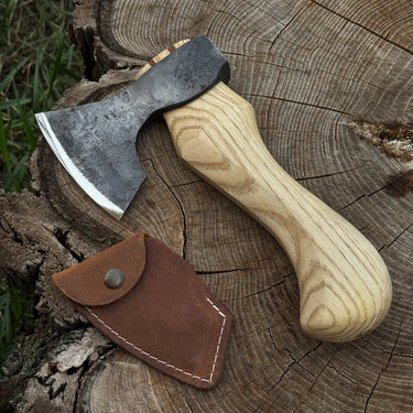 Small Carving Axe with Leather Sheath, 0.47 kg (1 lb) – Health Ranger Store